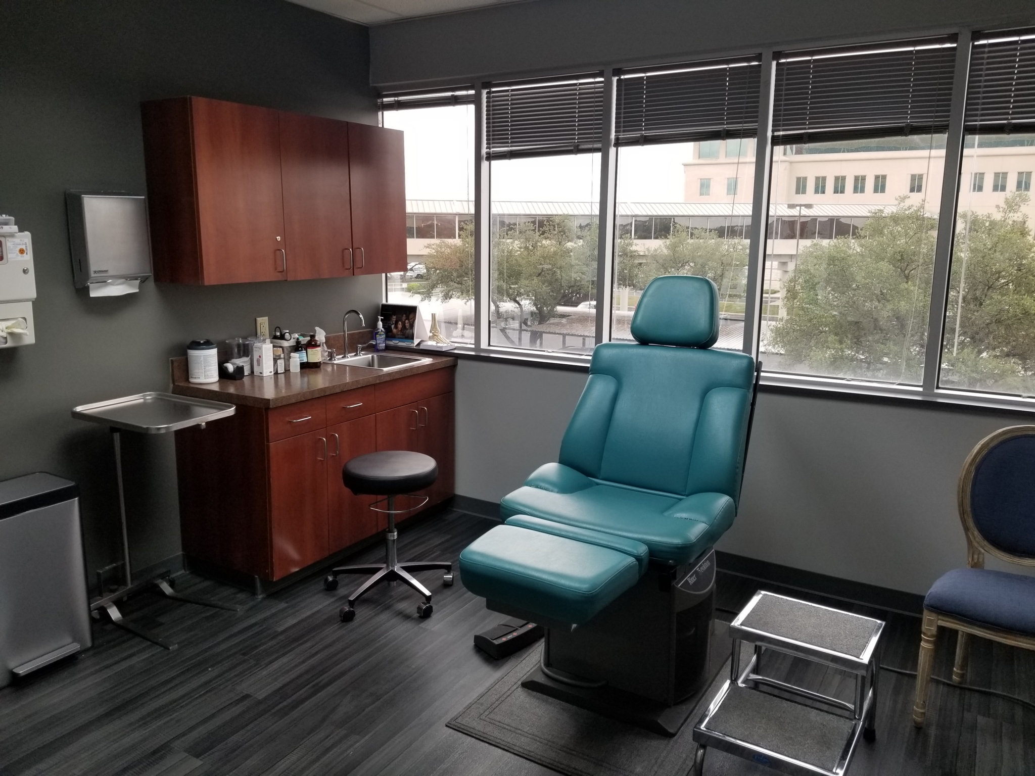 Barrett Podiatry | San Antonio Podiatry - Our Office